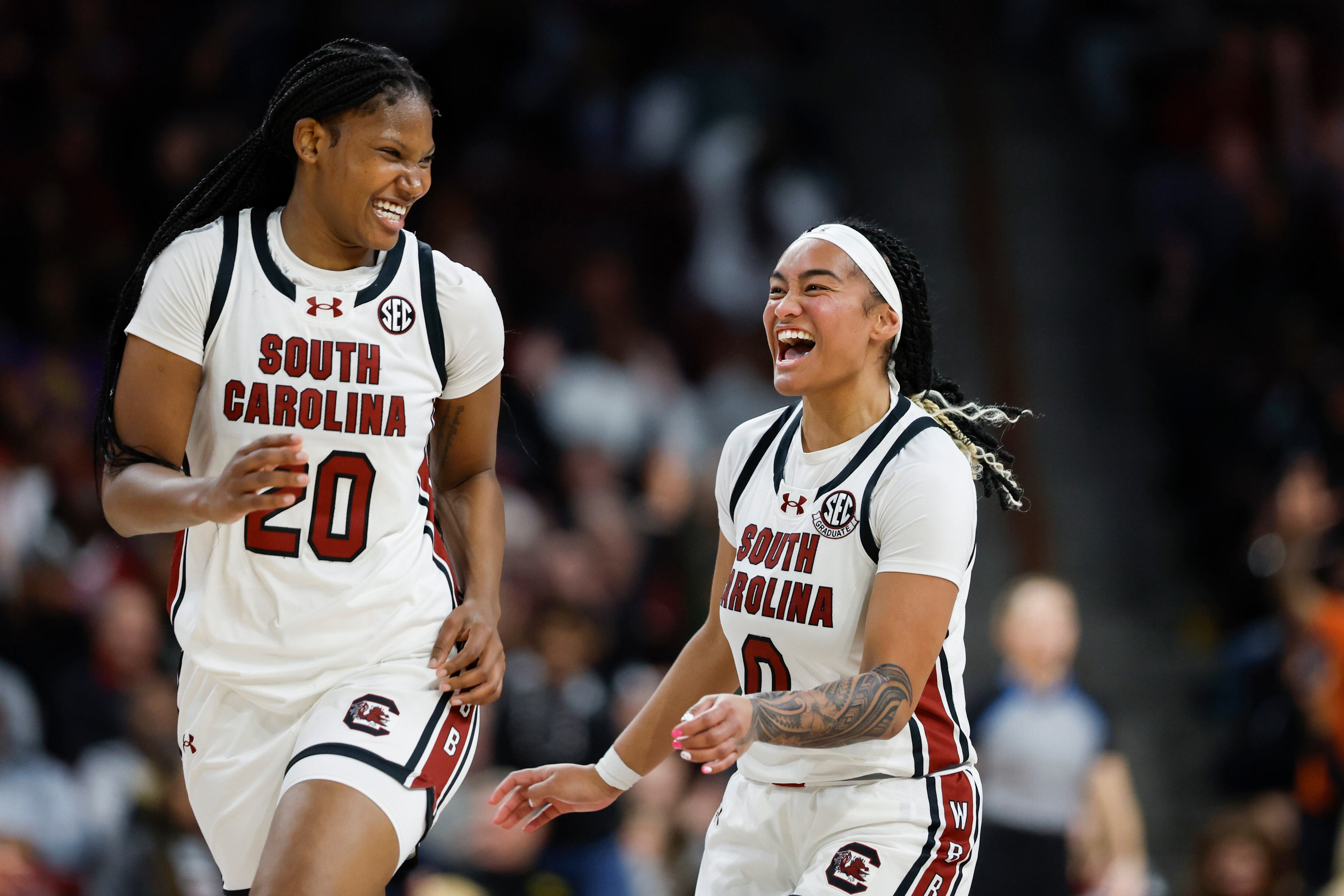 No. 2 South Carolina beats Texas A&M 90-49 in tuneup before 5-game stretch of ranked foes