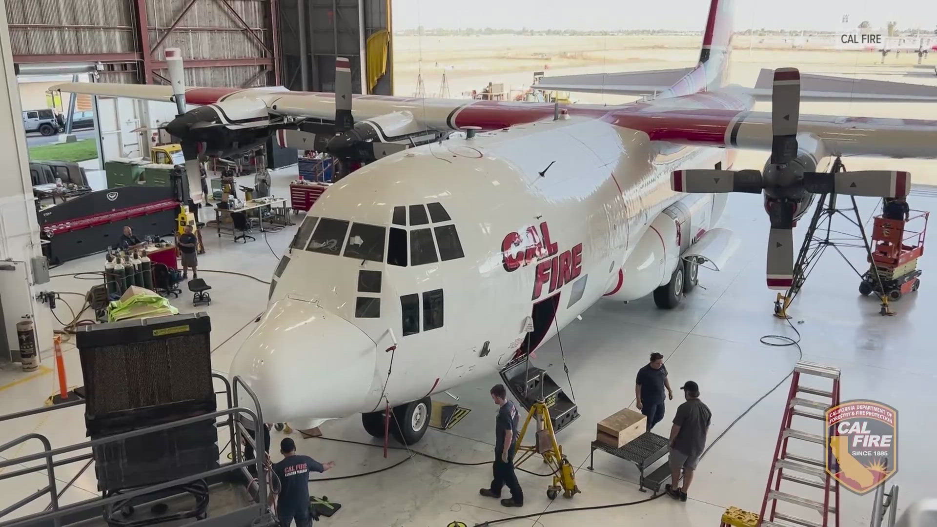 California Wildfires: Cal Fire base in Sacramento deploys fire hawks ...