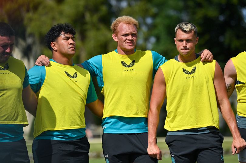 Today's rugby news as England 'win' battle for rising Welsh talent and ...