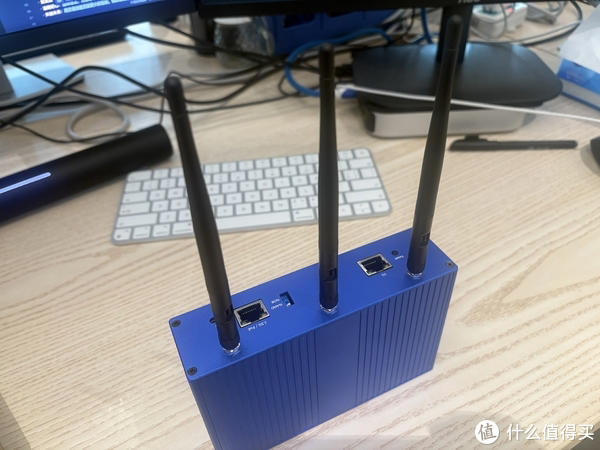 OpenWRT One 官方路由器初体验