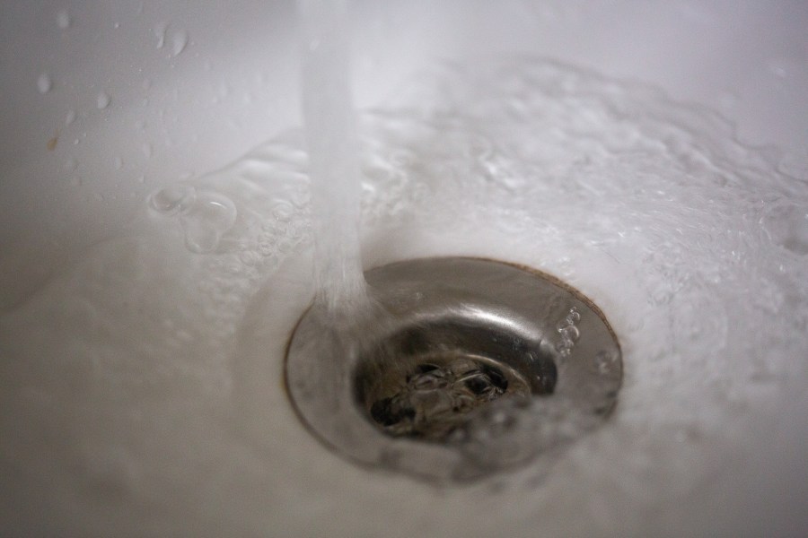 Petersburg neighbors without water due to water line break