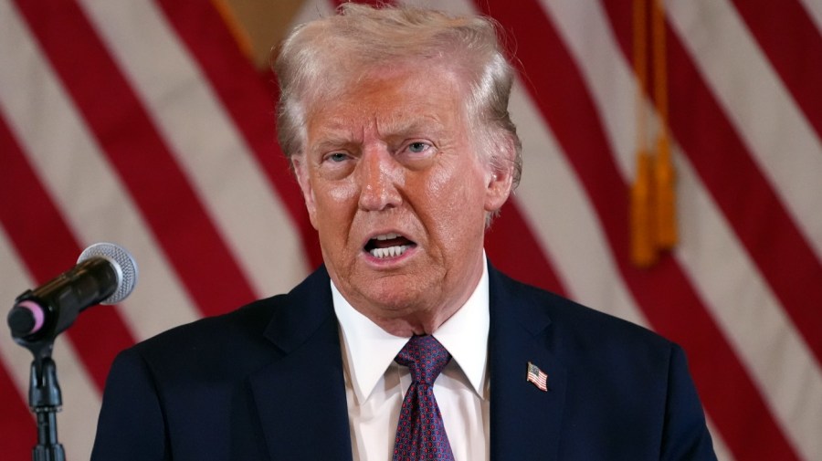 Trump rages after Smith report release: ‘Lamebrain prosecutor’