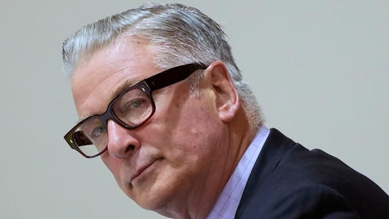 Alec Baldwin sues prosecutors, sheriff's office for malicious ... Alec Baldwin sues prosecutors, sheriff's office for malicious ...