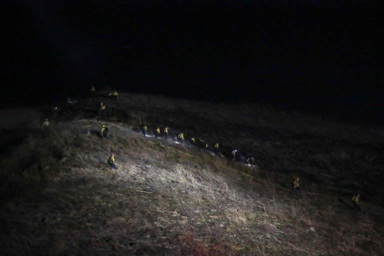 Kenneth Fire near Bell Canyon tops 1,000 acres, evac orders lifted