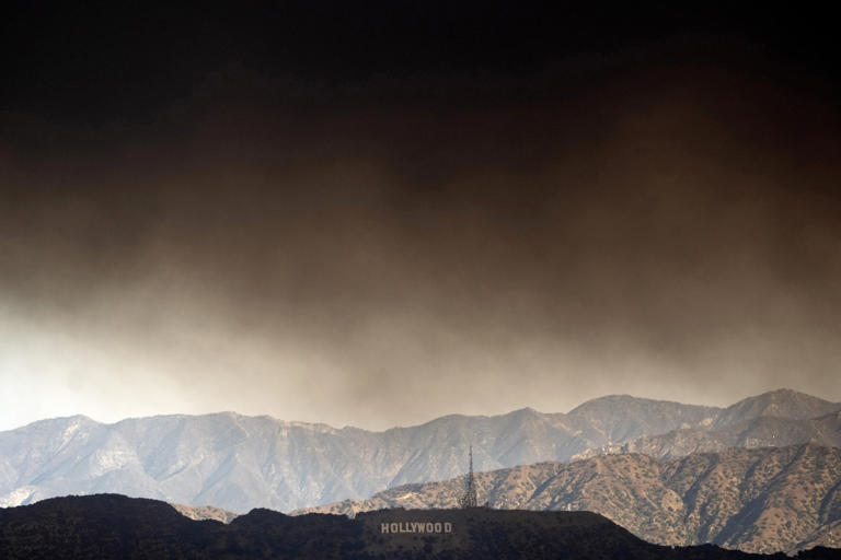 Map Reveals Where Air Quality Is the Worst in LA Following Multiple Fires