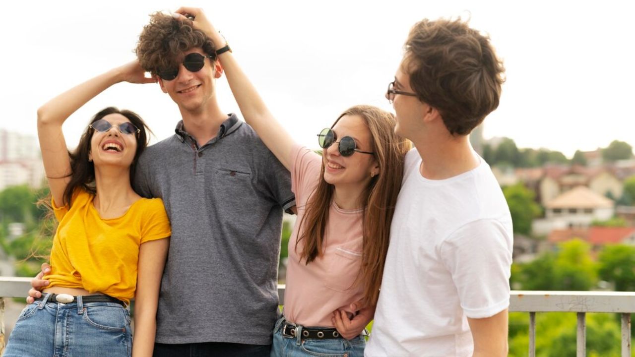 60+ Quotes About Friends And Memories That’ll Fill Your Heart with Love