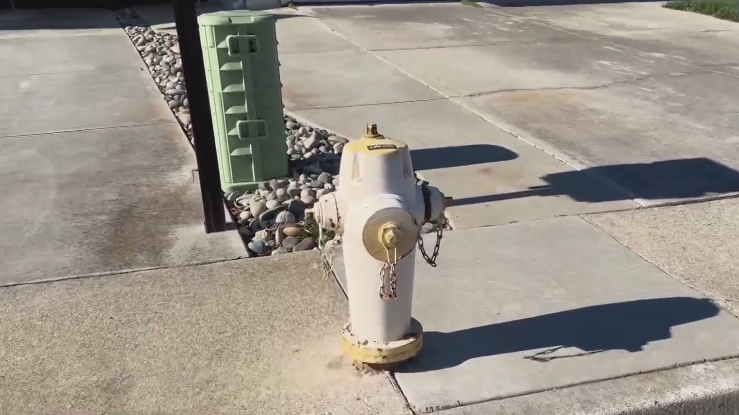 Fire hydrants running dry in SoCal fires raise local water supply concerns