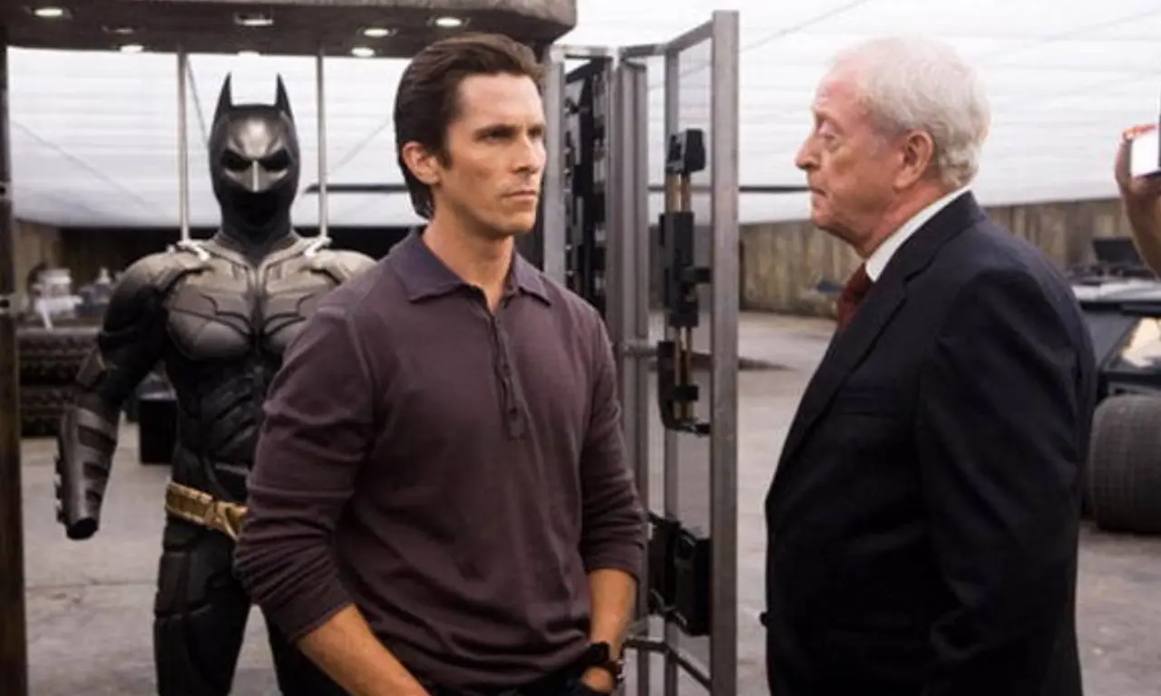 Así luce el elenco de "Batman inicia" 20 años después