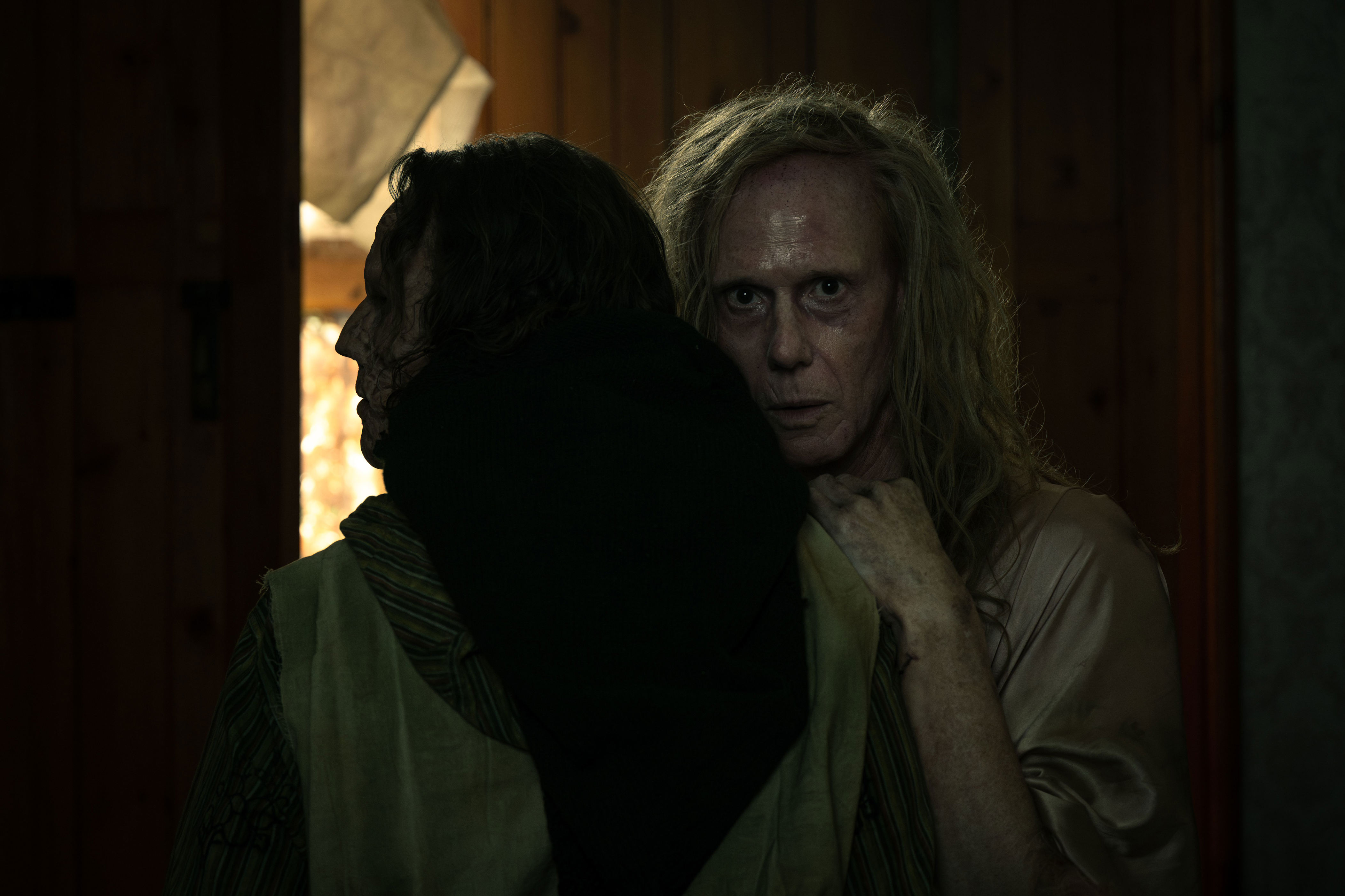 Peter Pan's Neverland Nightmare Images Reveal First Look At Tinker Bell ...