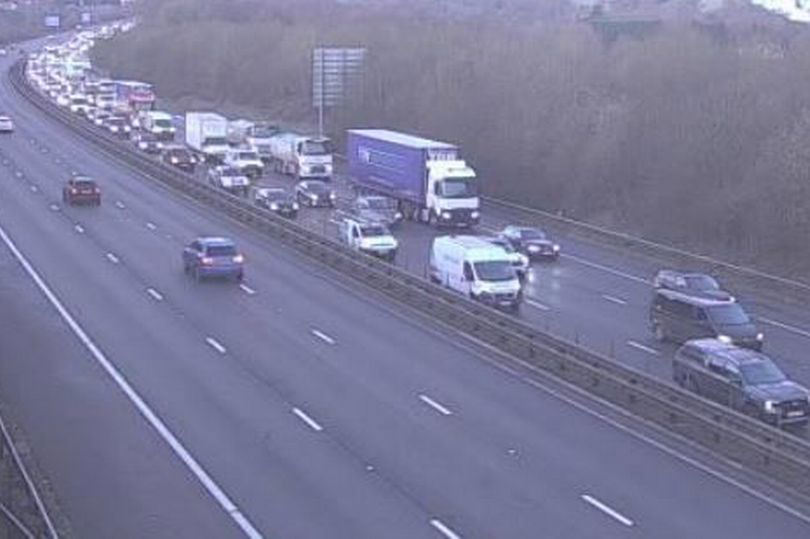 Watchdog launches investigation into police pursuit before fatal M4 crash Watchdog launches investigation into police pursuit before fatal M4 crash