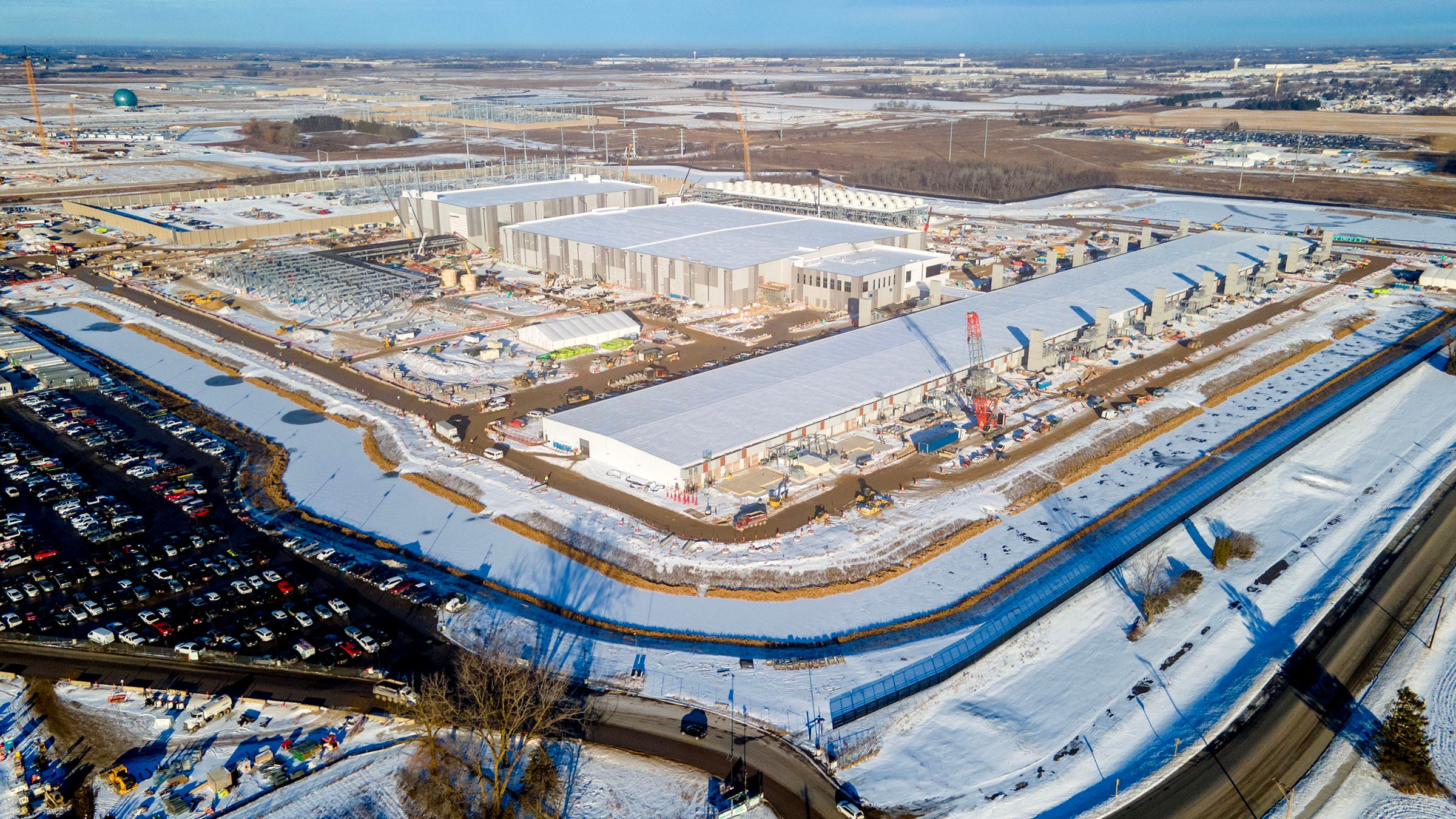 Microsoft abandons some data center projects. Company says Mt. Pleasant ...