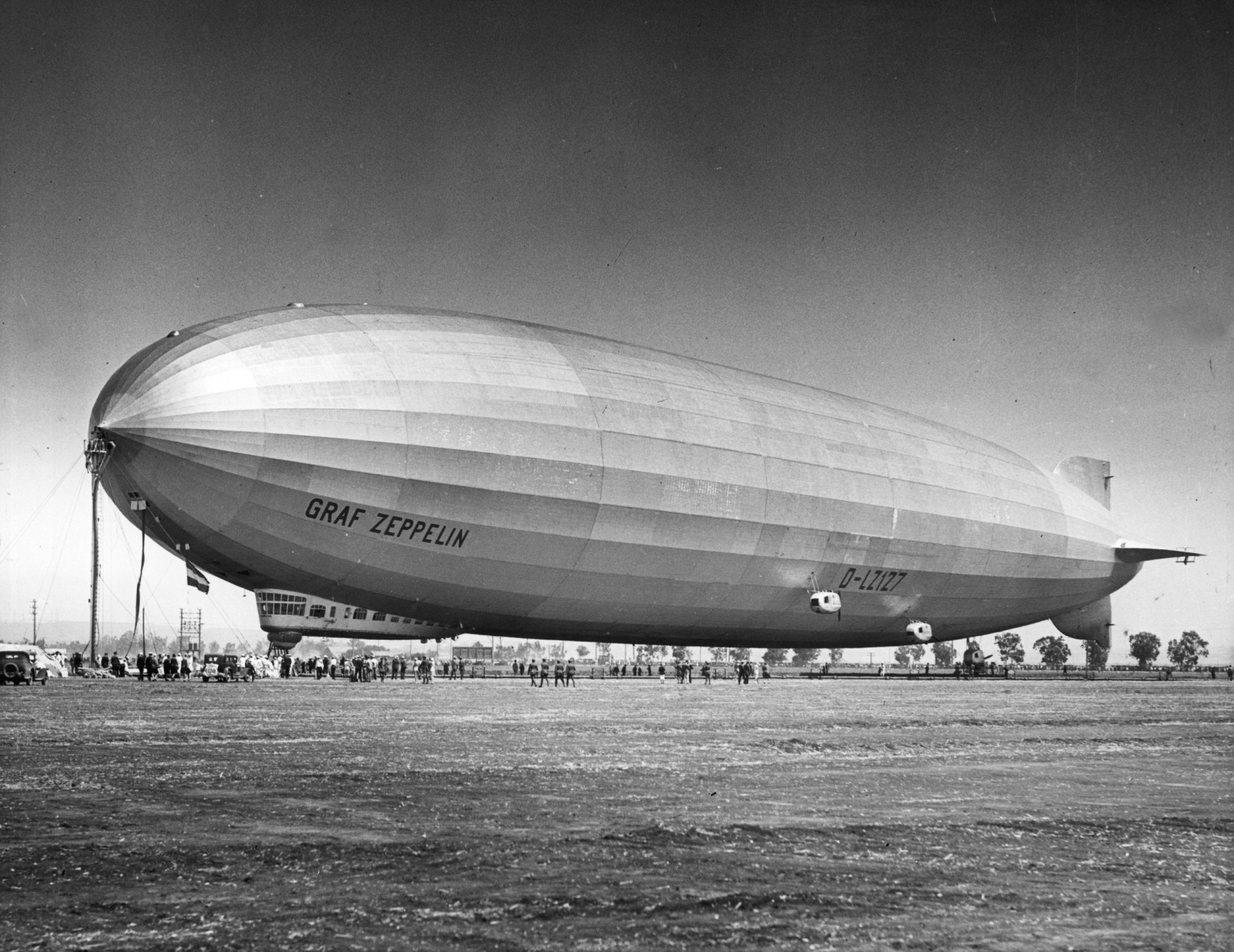 The up and down history of the airship
