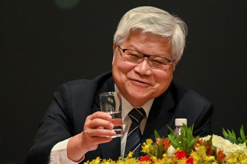 Taiwanese chipmaker TSMC ziet winst met 30% stijgen dankzij vraag naar AI Taiwanese chipmaker TSMC ziet winst met 30% stijgen dankzij vraag naar AI