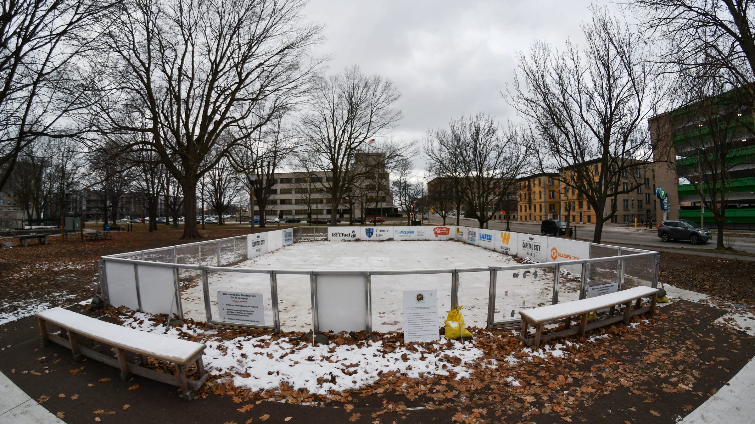 Here's how to find free skates, skating in downtown Lansing