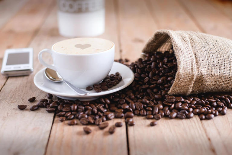 How much caffeine is in coffee? A guide to your daily coffee intake