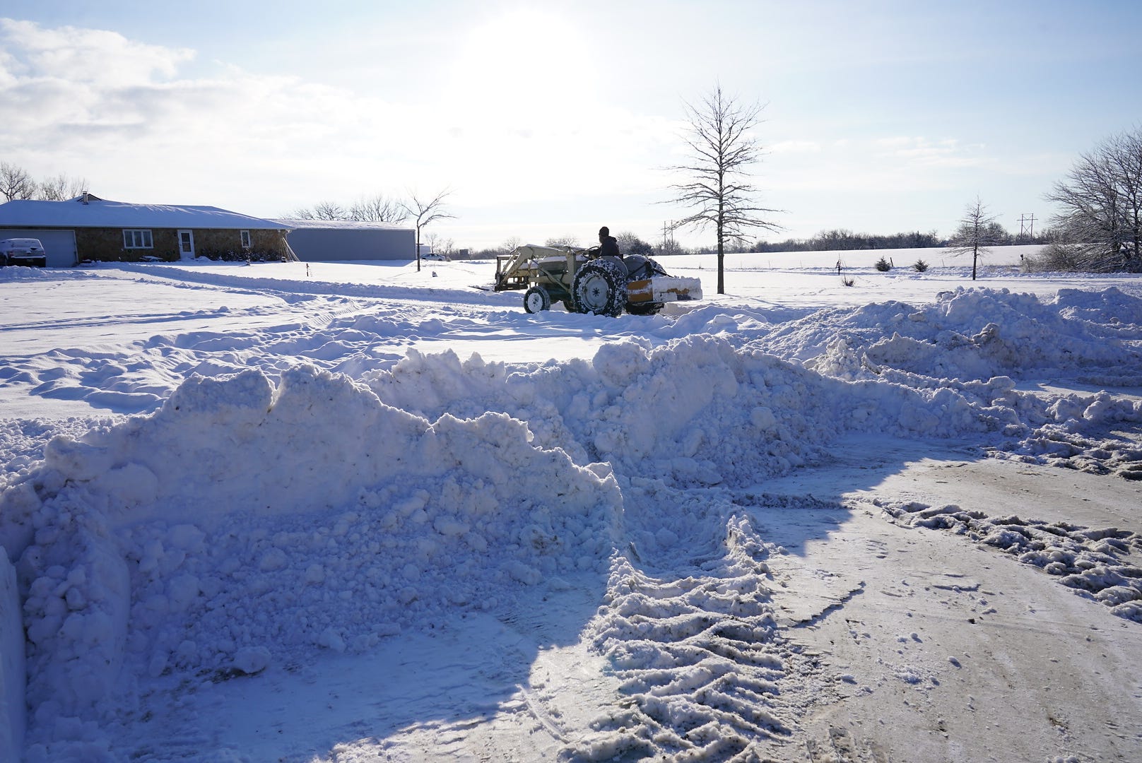 What Kansas place saw 10.5 inches of snow? Here are overnight snowfall ...