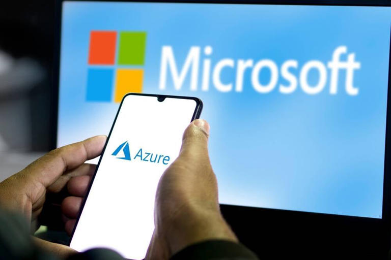 Microsoft Azure challenges AWS for downtime crown