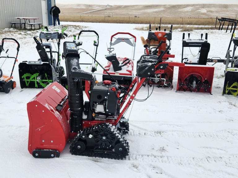 We Cleared Nearly 400 Feet of Pavement to Find the 10 Best Snow Blowers