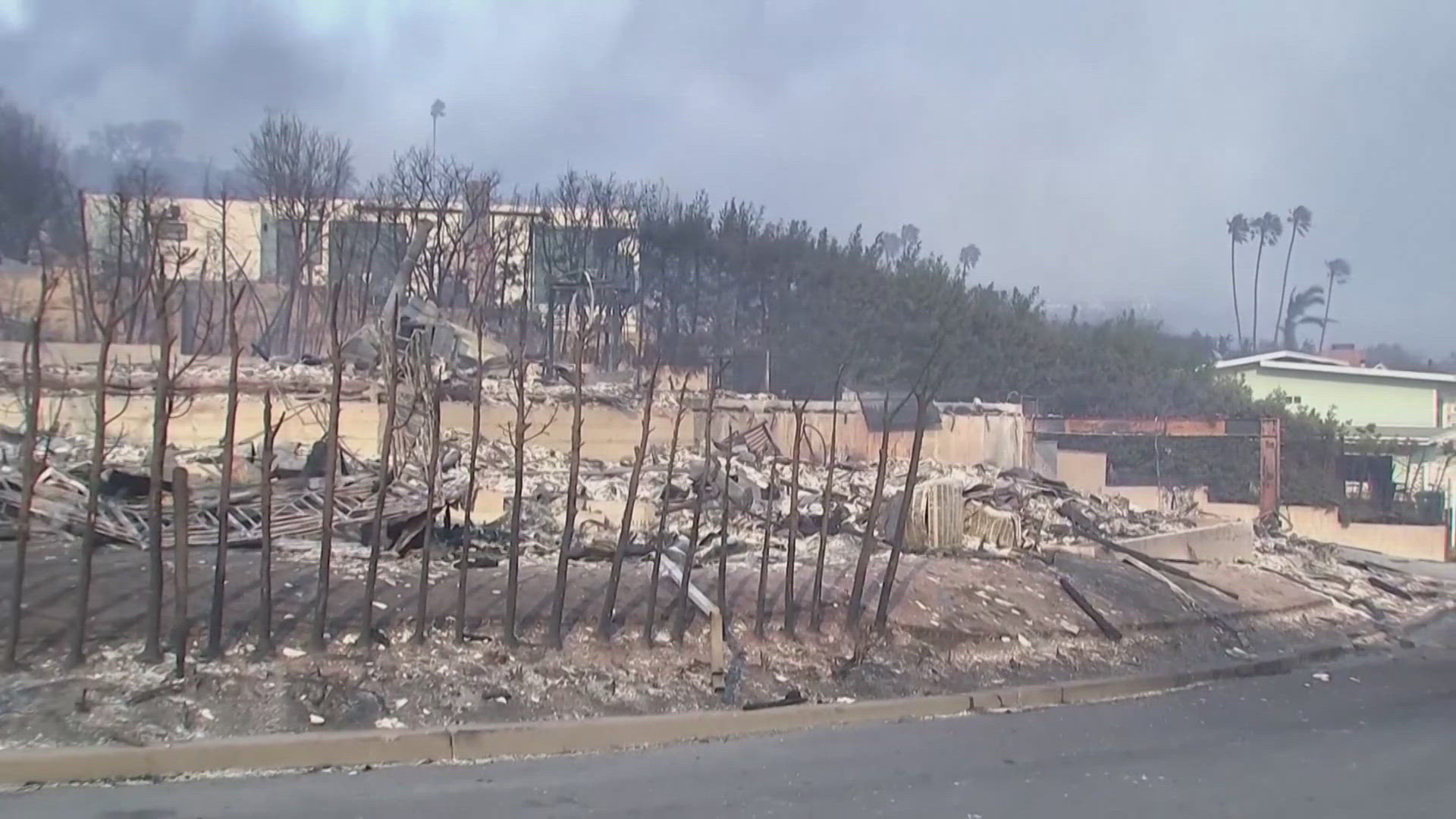 At least 10 killed in southern California wildfires At least 10 killed in southern California wildfires