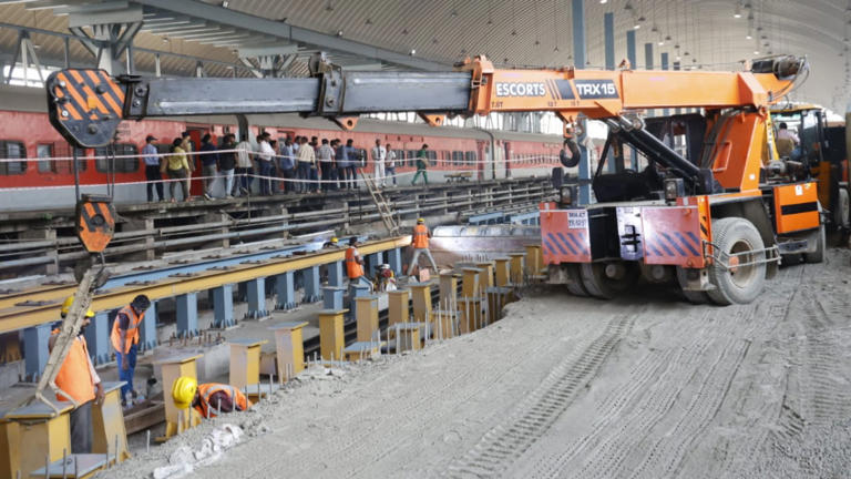 Mumbai: Western Railway To Boost Bandra Terminus Capacity With 3 New Pit Lines, Enabling ...