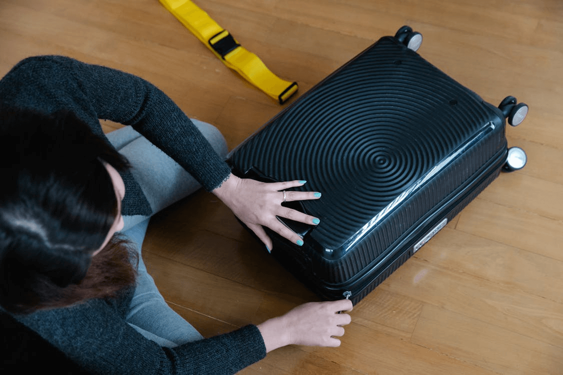How to Keep Your Luggage More Secure When You Fly