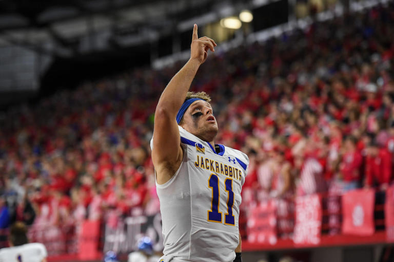 Iowa football QB Mark Gronowski leads the pack of best Big Ten ...