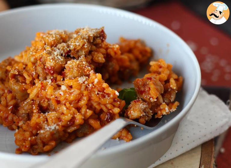 Risotto 'nduja und Wurst, ein erster Gang mit intensivem Geschmack