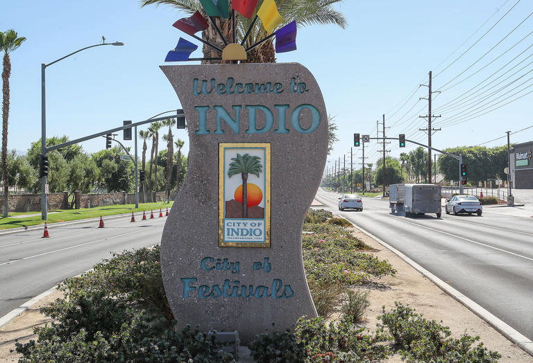 Highway 111 reopened in Indio as man arrested after standoff