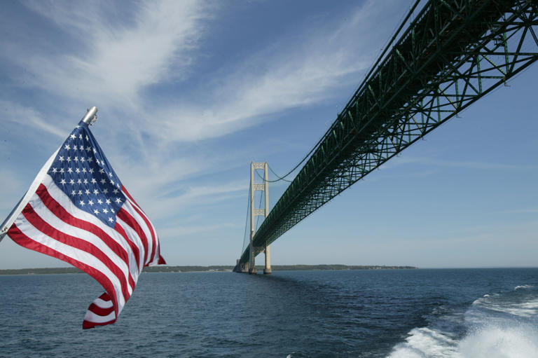 This bridge connects Michigan's two peninsulas. What to know about the ...