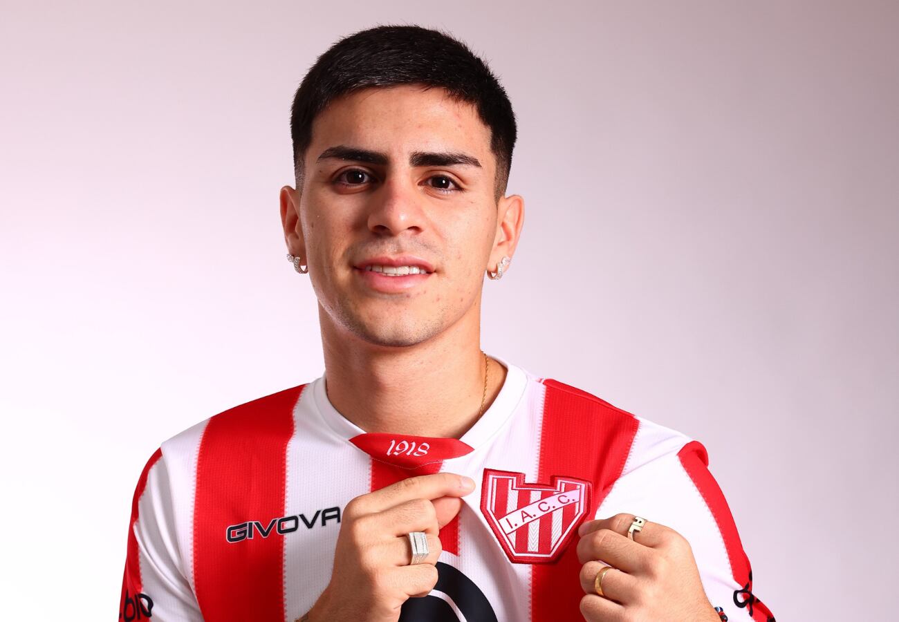 Instituto confirmó a su sexto refuerzo para la temporada 2025: quién es el codiciado Álex Luna