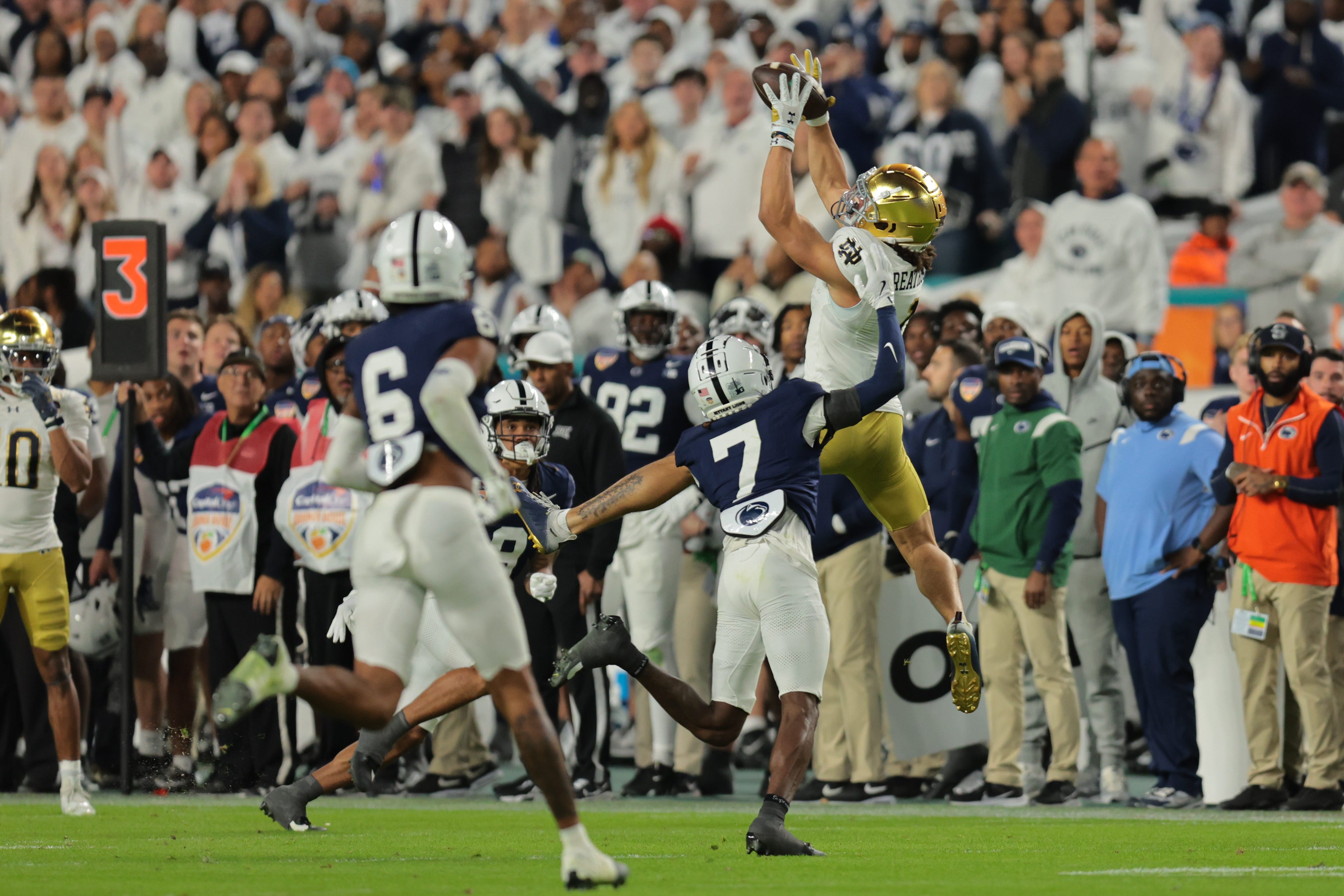 Pass interference needs to be reviewable in college football