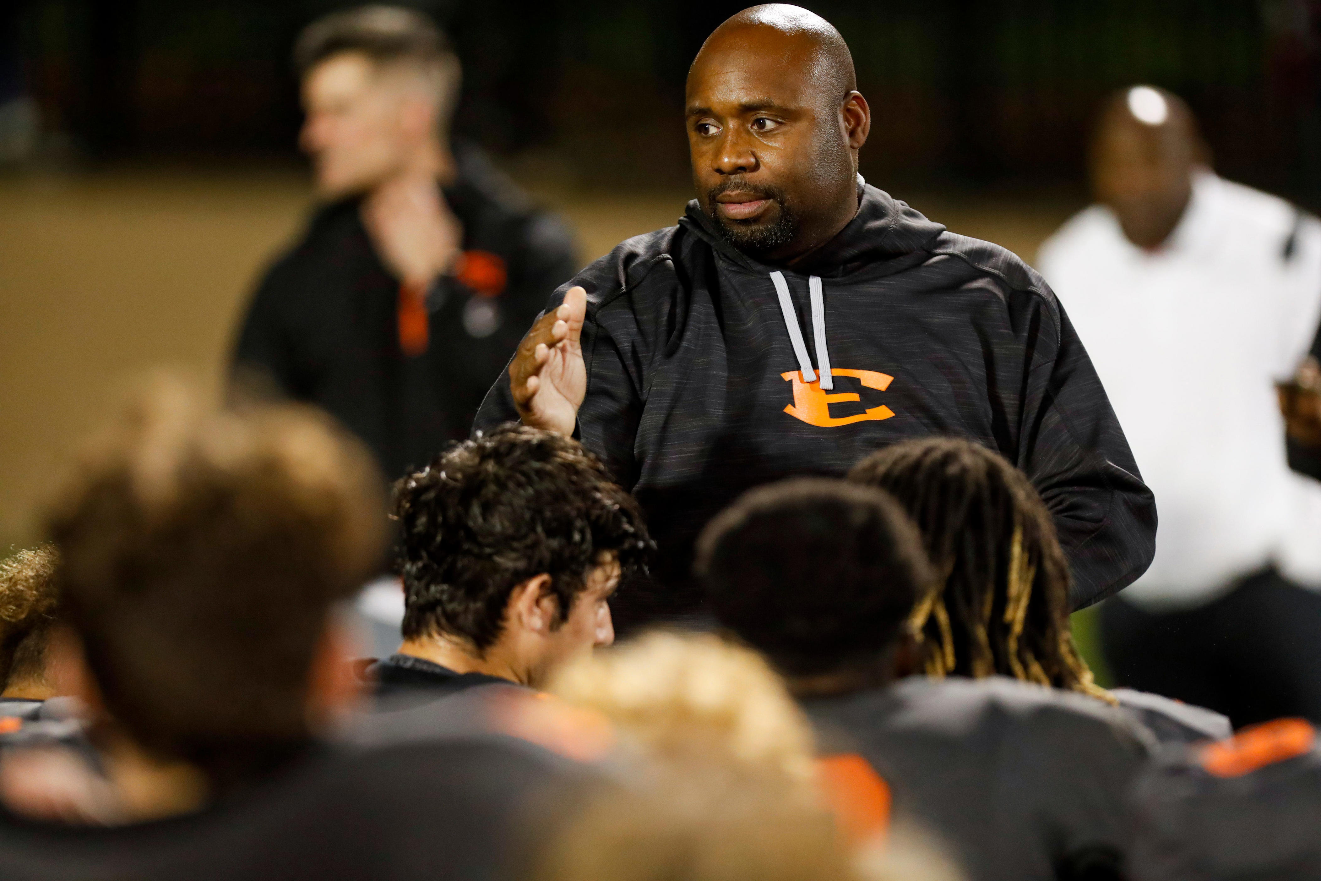 Pope John Paul II football hires Roc Batten as coach, replacing Brian Sneed