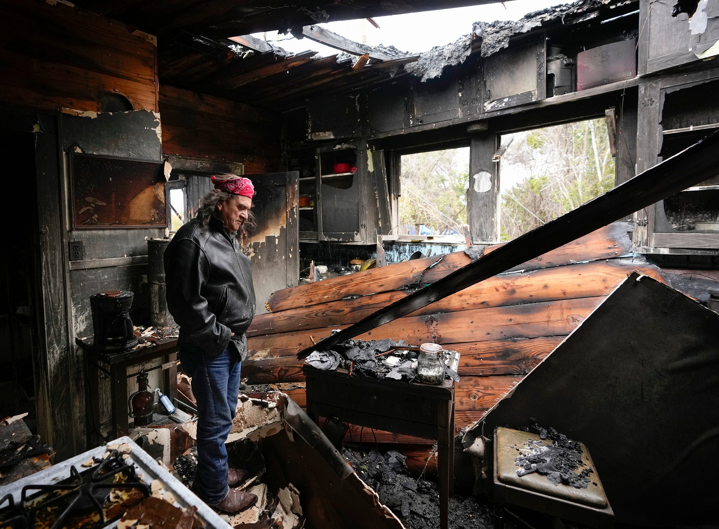 Home of Austin's beloved horseback Santa, Samuel Grey Horse, severely ...