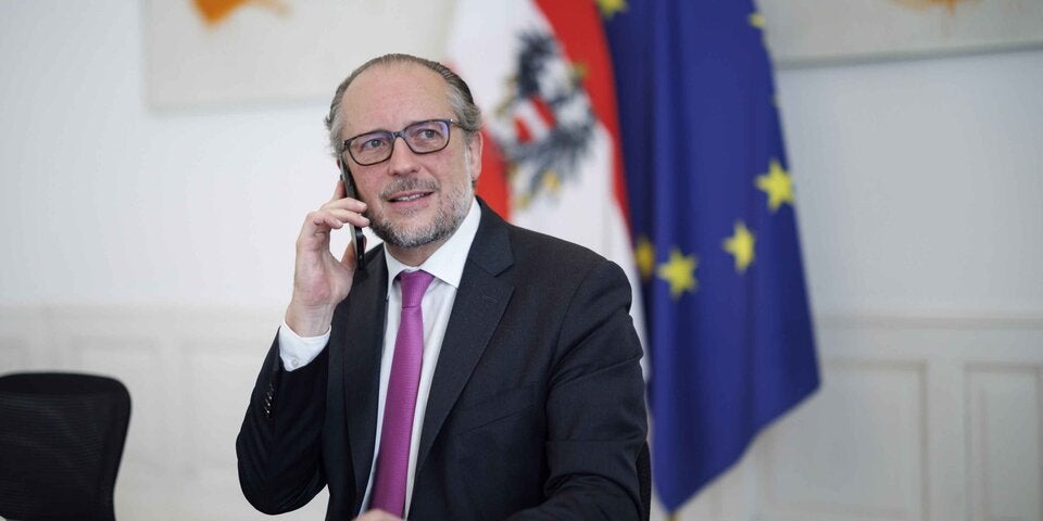 Außenministerium: Streit um Job-Affäre