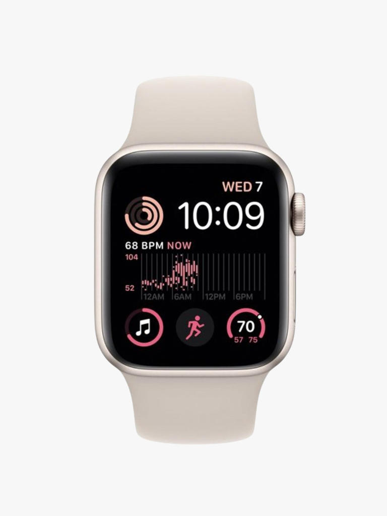 The Best Fitness Trackers Keep All Your Health Stats Within Arm's Reach