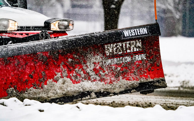 How does Indy's snow plow fleet compare to other cities? Here's what we ...