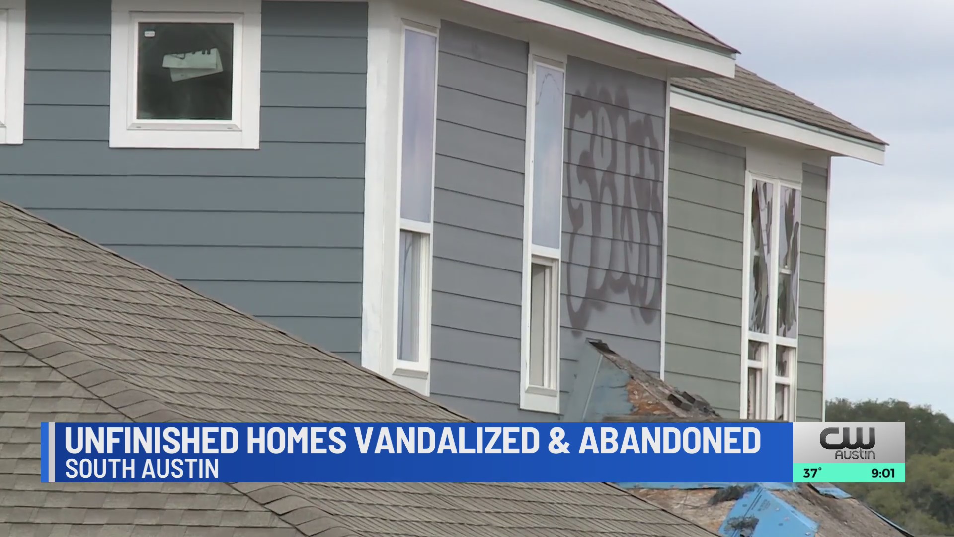 Unfinished homes vandalized and abandoned in south Austin