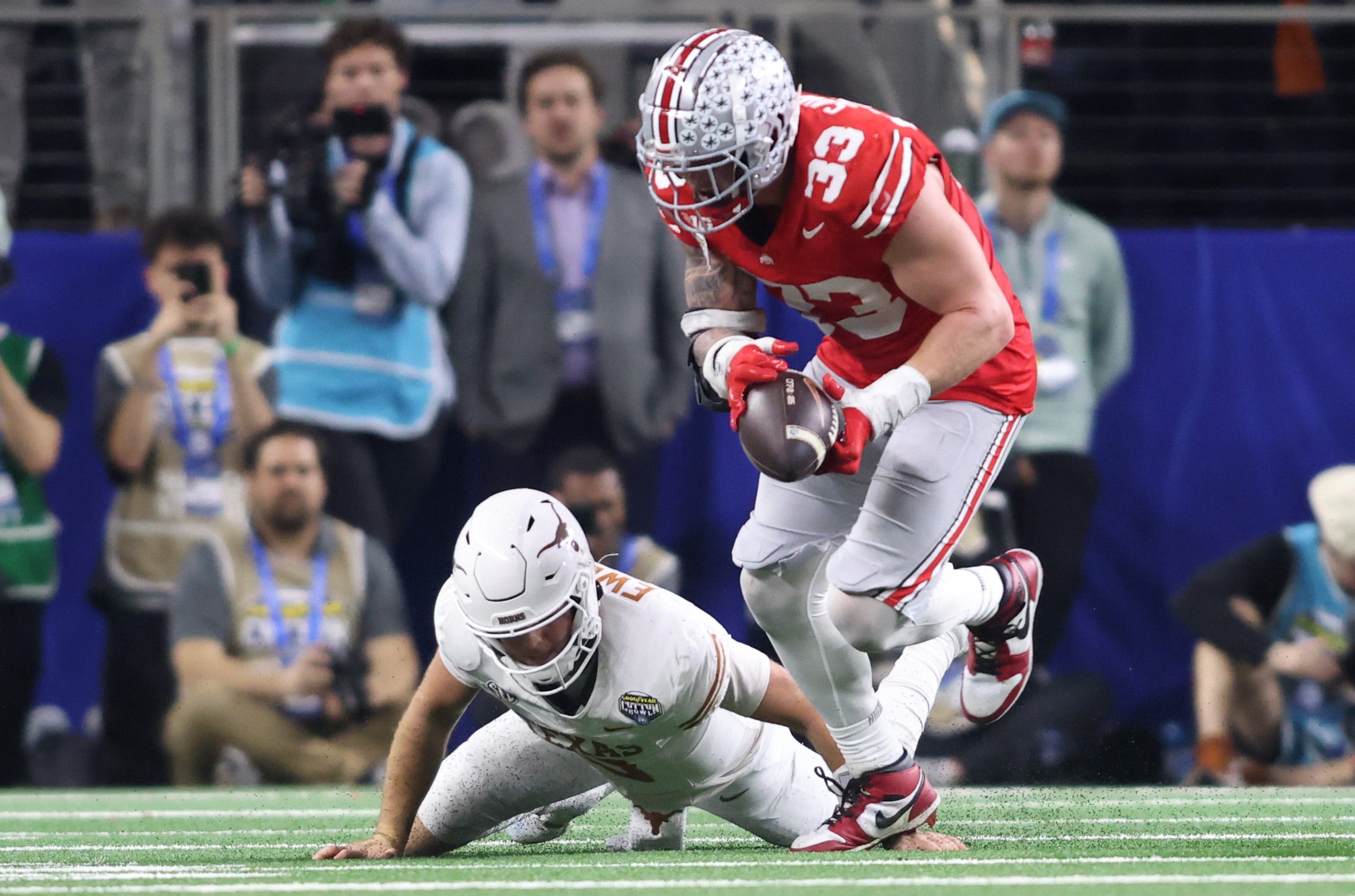 Ohio State's Jack Sawyer sealed a Cotton Bowl win by strip-sacking ...