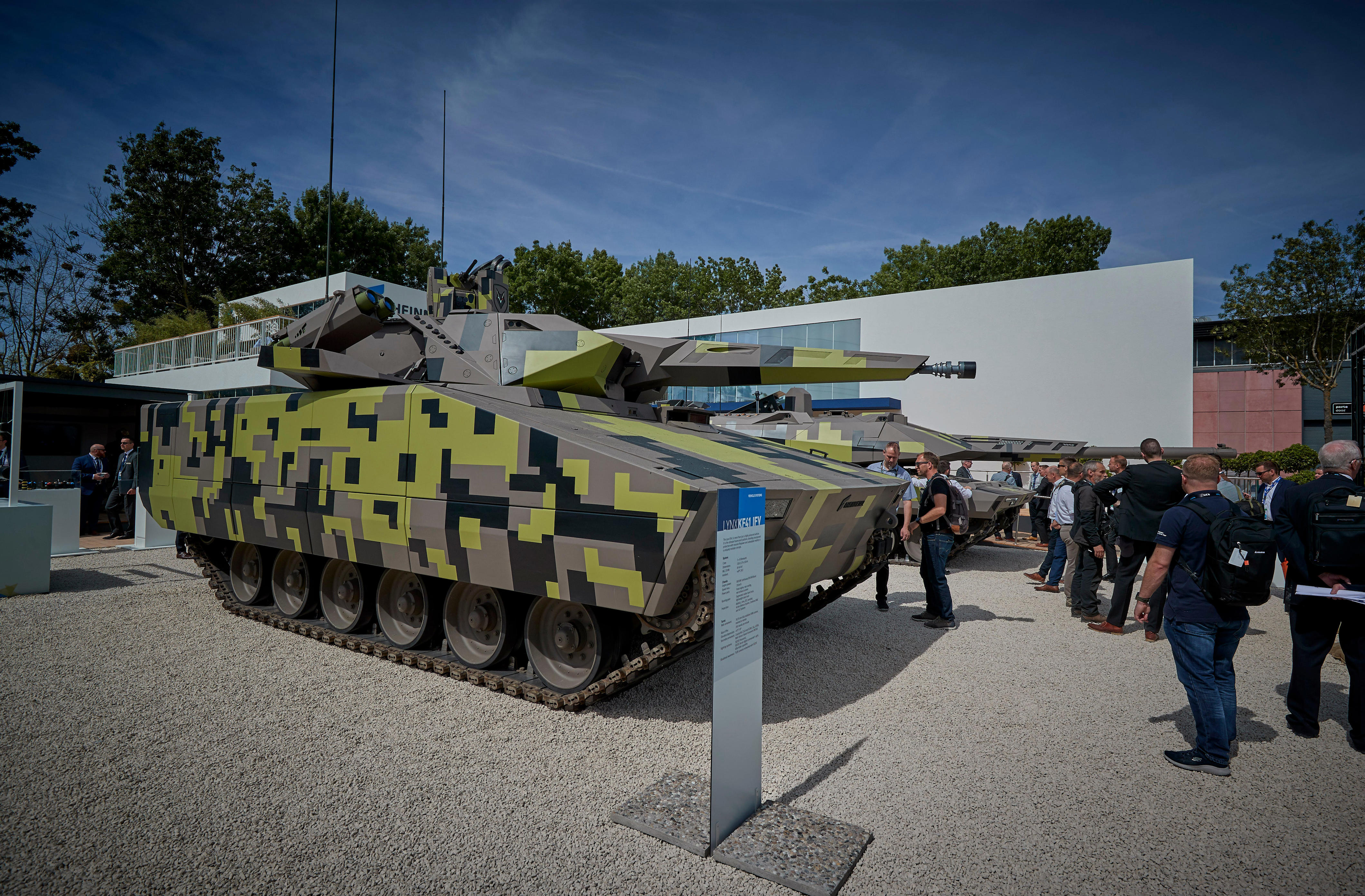 See photos of the high-tech German fighting vehicle poised to ...