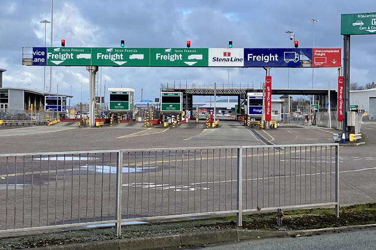 Major update on Holyhead Port after it was closed following damage in ...