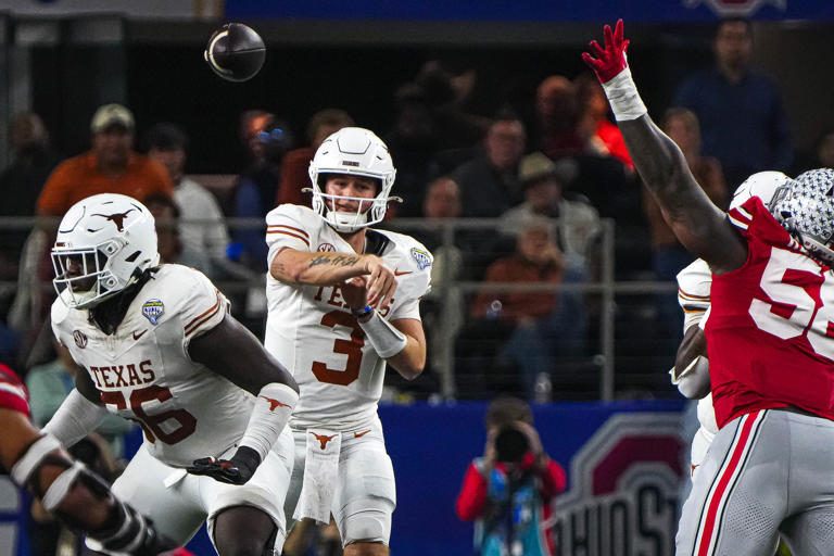 Quinn Ewers to throw at 2025 NFL Scouting Combine, per report