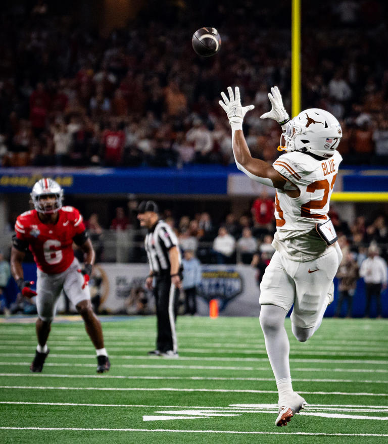 Texas football: Jaydon Blue declares for 2025 NFL draft