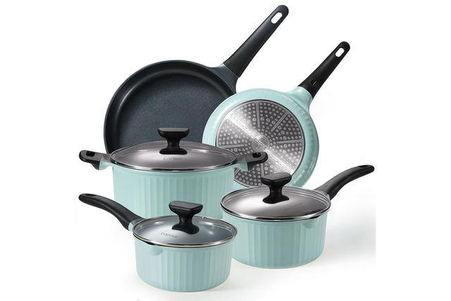 Walmart Shoppers Love This Cookware Brand That's Now Up to 75% Off
