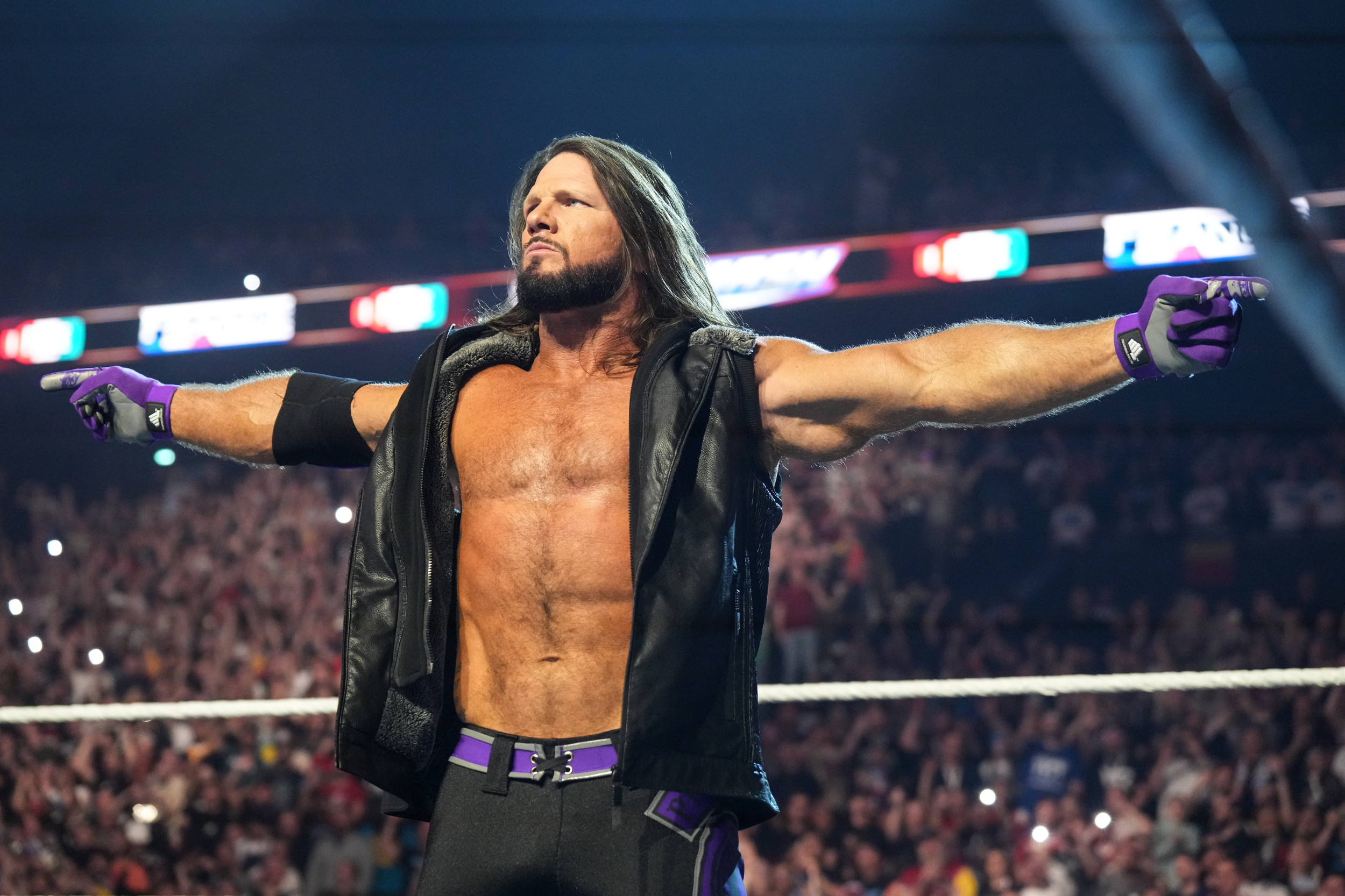 WWE Star AJ Styles Receives Epic Reaction at Raw in Paris