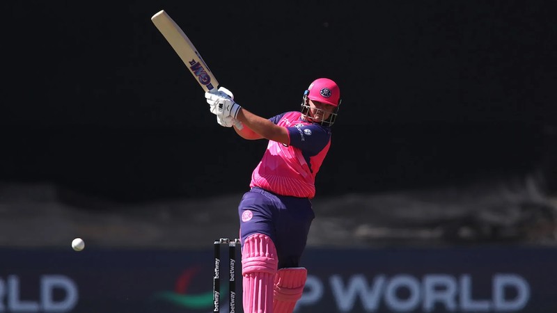 Royals star Lhuan-dre Pretorius blows Sunisers away with batting blitz