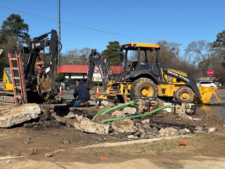 Traffic on Timberland Drive in Lufkin rerouted due to broken water line