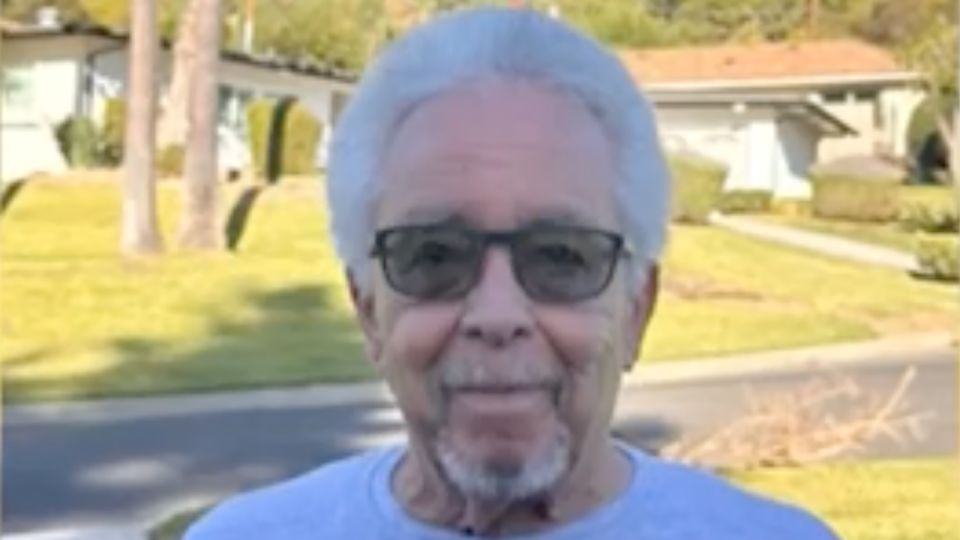 A father at the bedside of his son, a surfer and a woman who stayed ...