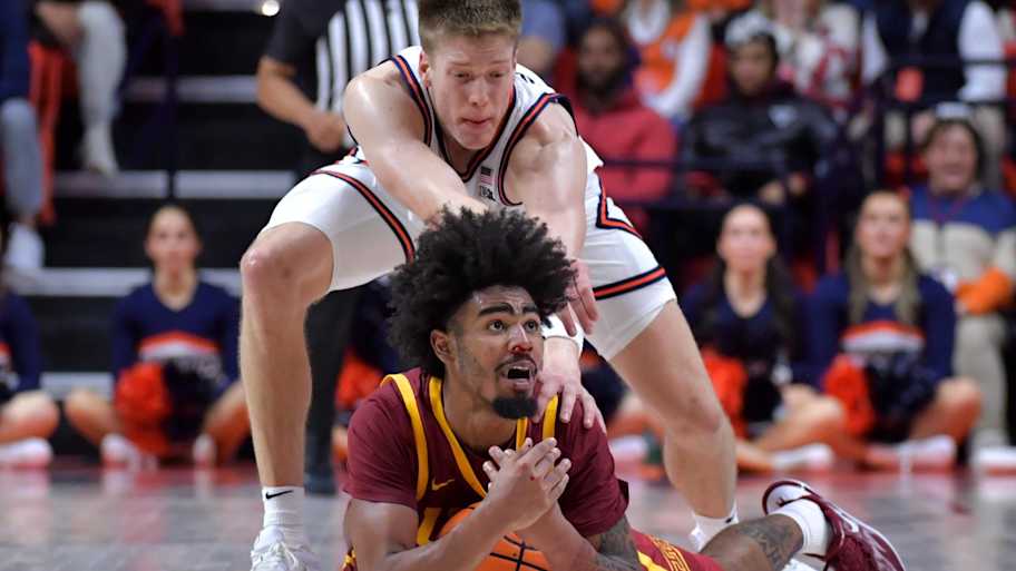 No. 13 Illinois Basketball Gets Outworked, Worked Over in Upset by USC