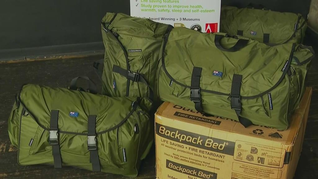 Chicago program partners with homeless agencies to provide backpack ...