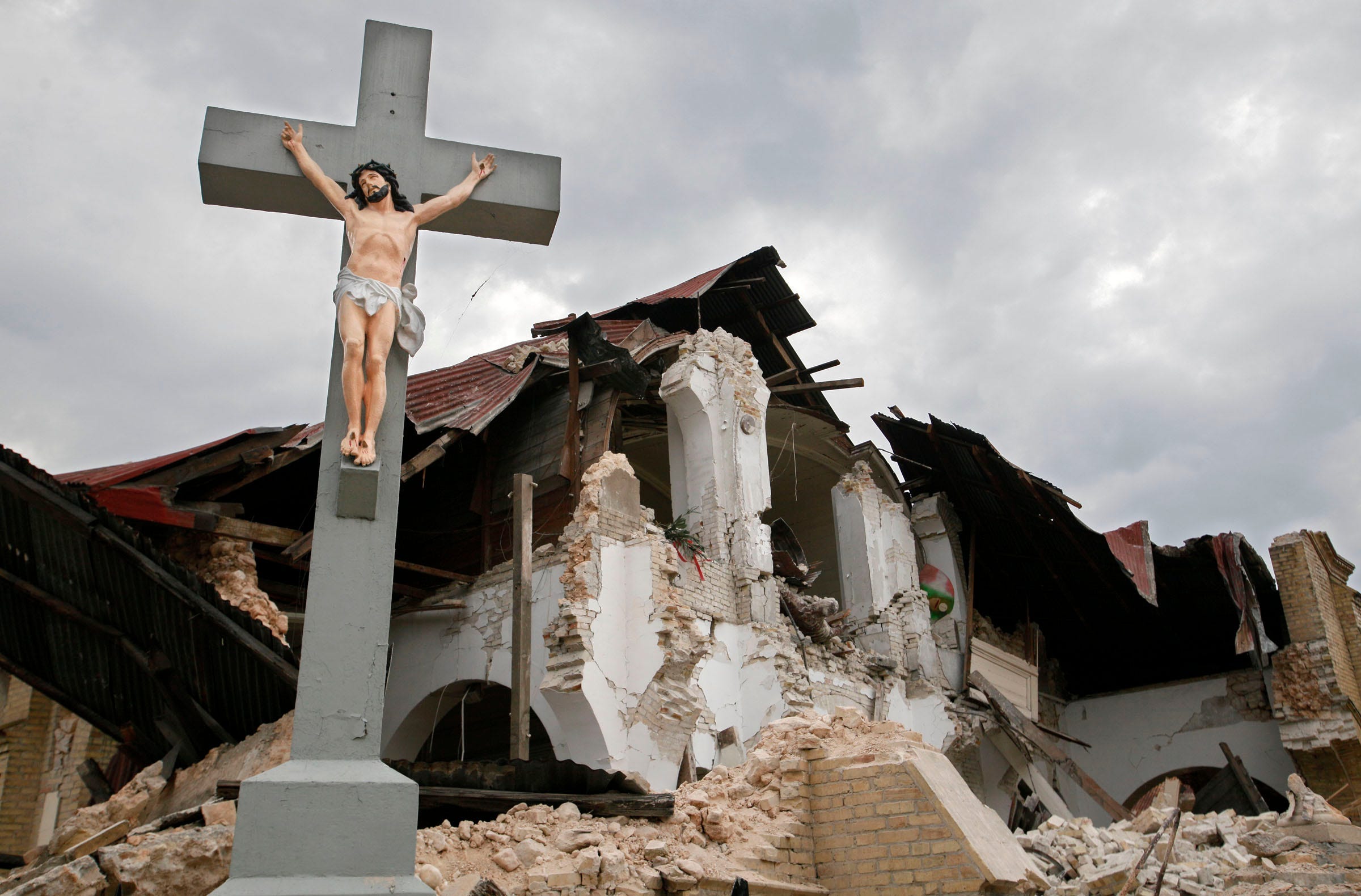 Mitch Albom: Wildfire or earthquake, what comes after a disaster is ...